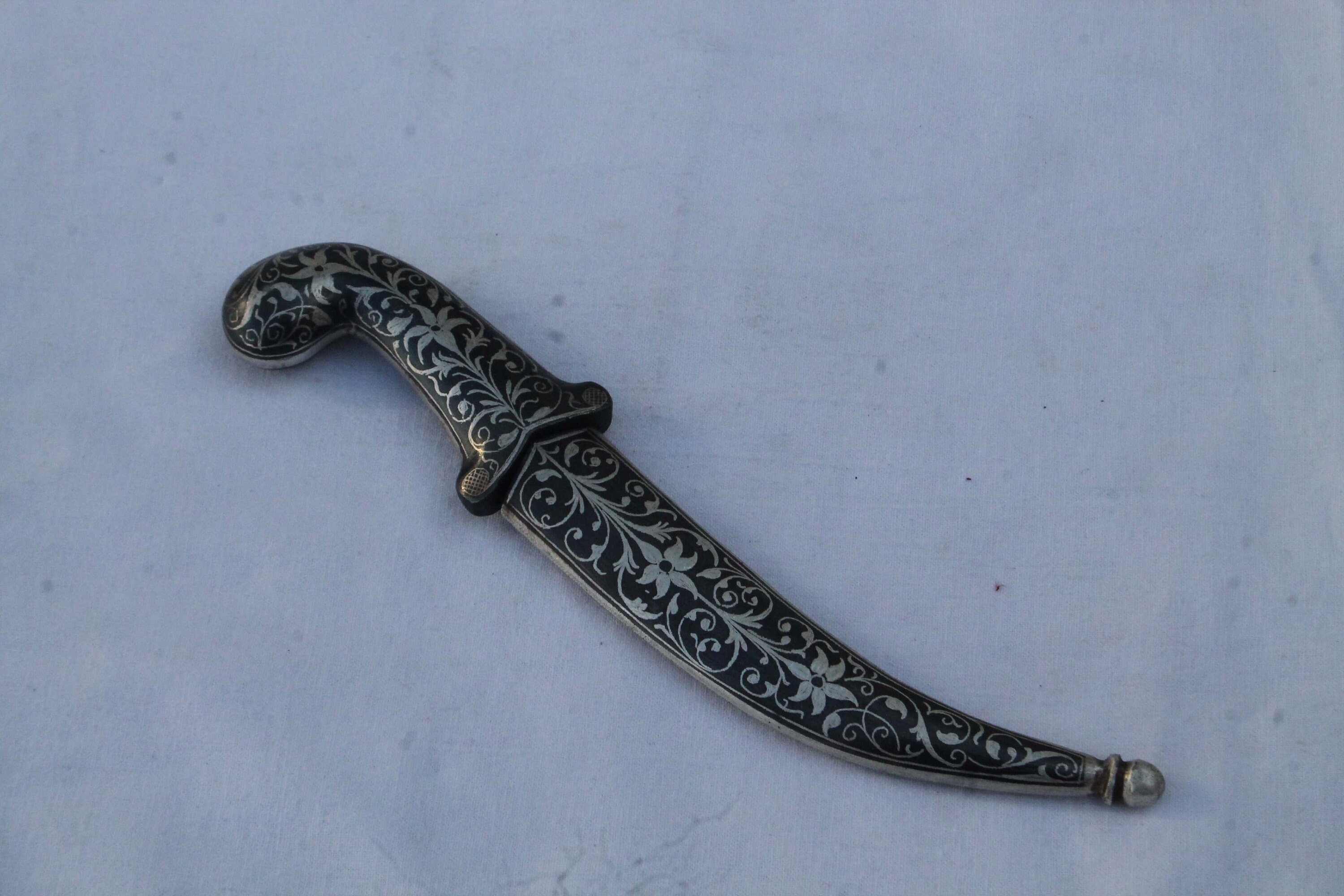 V.very Fine Maughal Silver Inlaid Wedding Dagger/ Child Dagger - Etsy