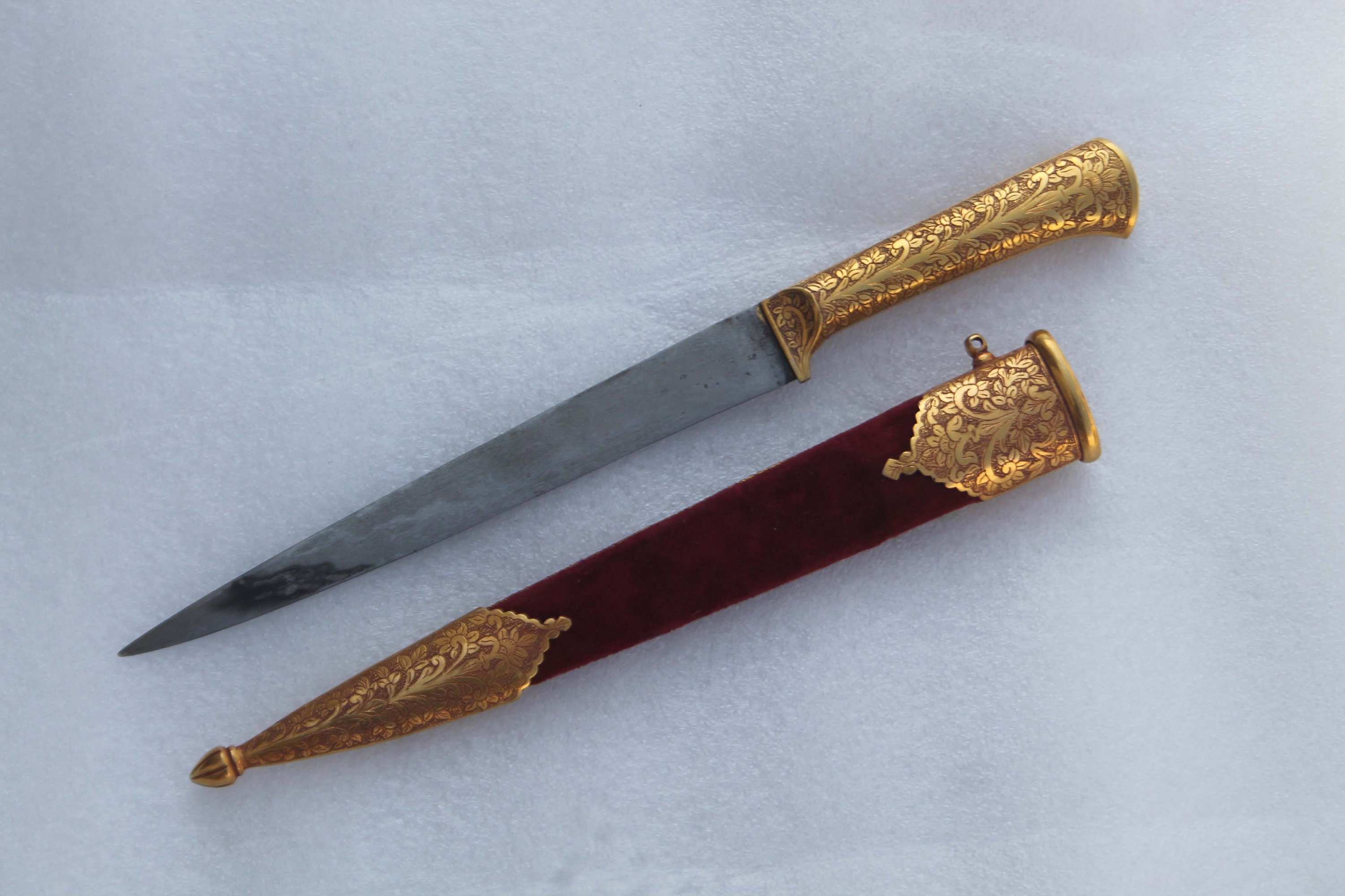 Old Vintage Mughal Indo-persian Gold Gilt Copper Kard Dagger - Etsy