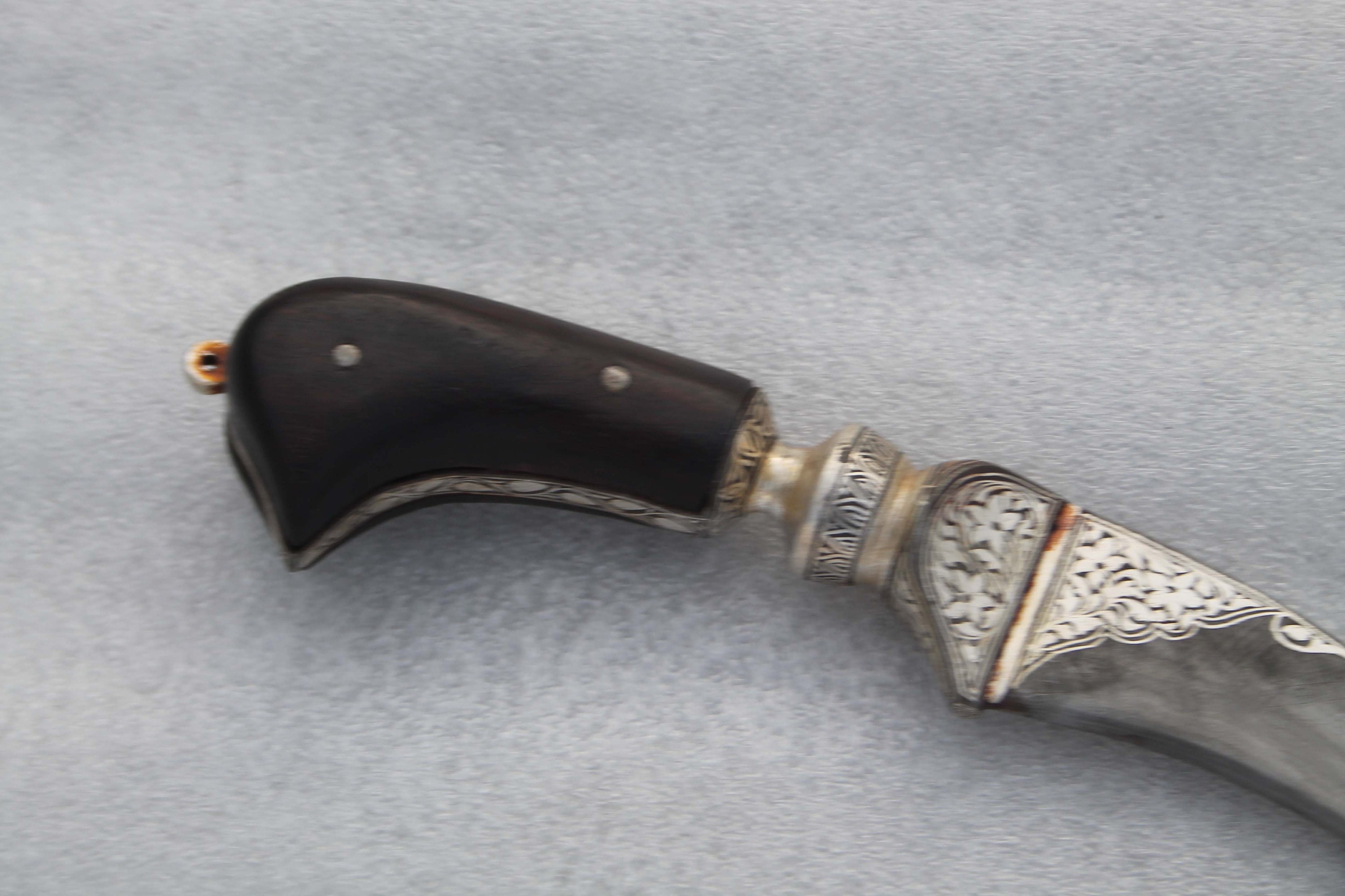 Indo-persian Mughal Islamic Rajput Silver Damascened Khanjar/ Karli ...