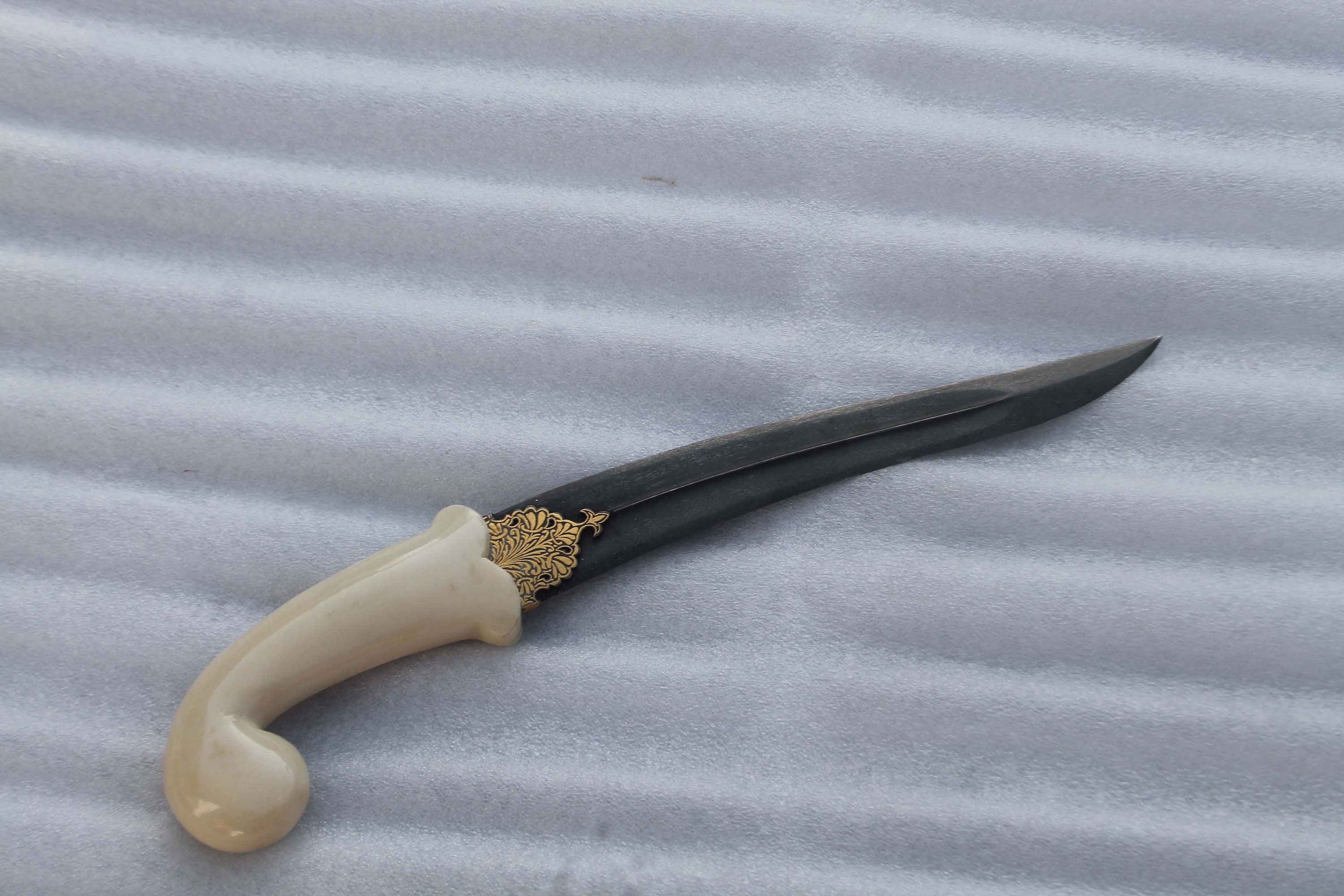 Rare Vintage Mughal Islamic Indian Jade Aventurine Parrot Grip - Etsy