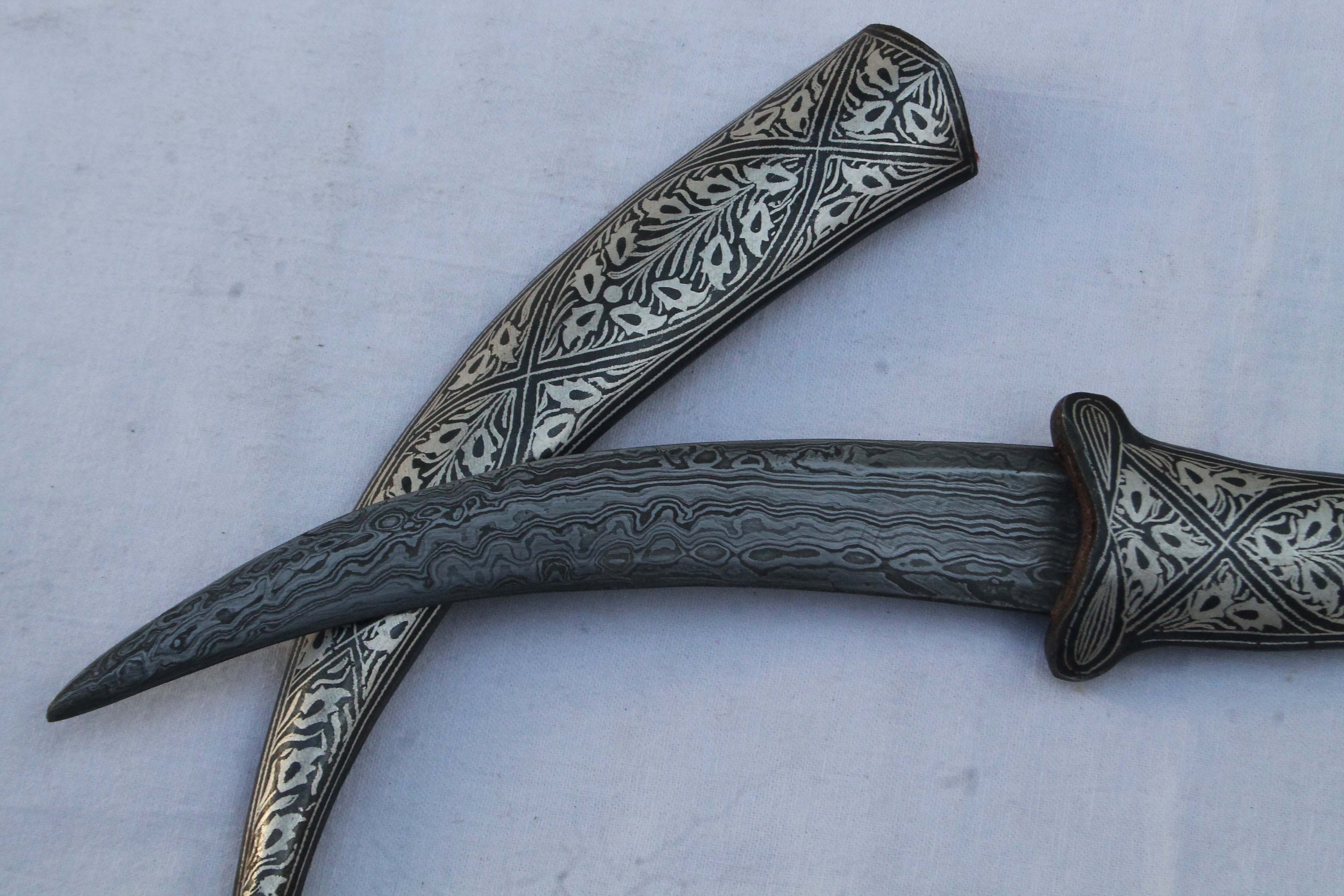 Fine Vintage Maughal Silver Inlaid Wedding Dagger Khanjar Knife Parrot ...