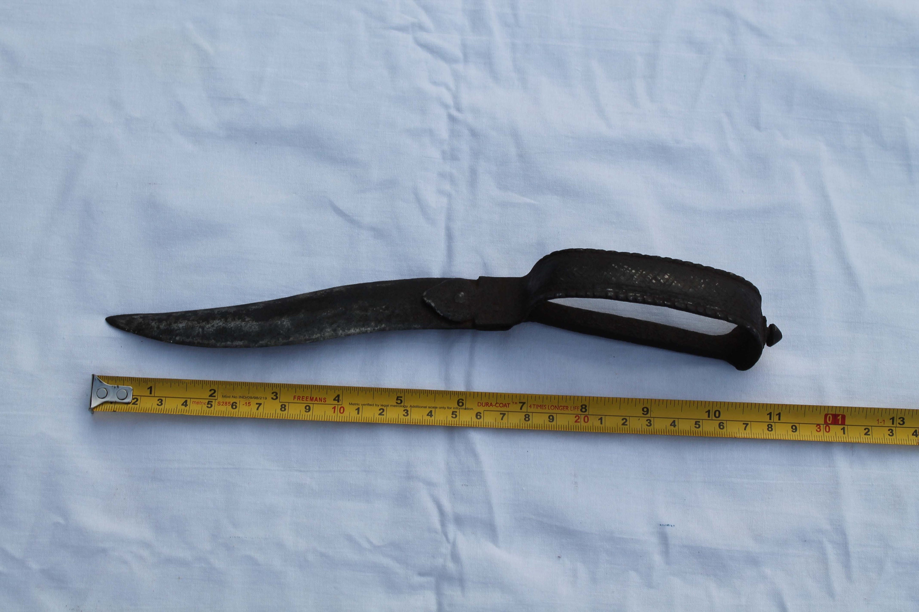 Old Vintage Mughal Indo Persian South Indian Curve Blade Bichua/bichwa ...