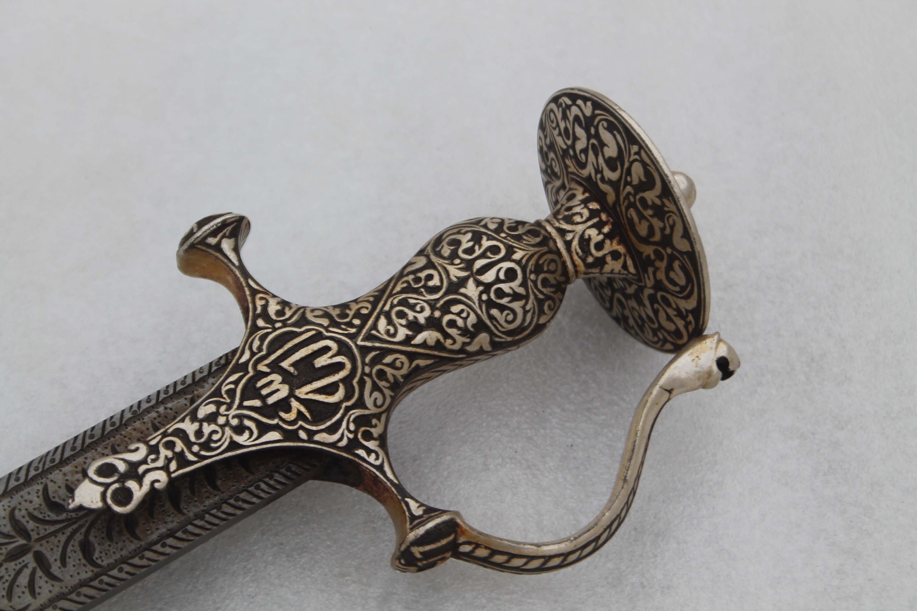 Very Very Rare Antique Mughal Indo-persian Rajput Hunting/ Shikargar ...