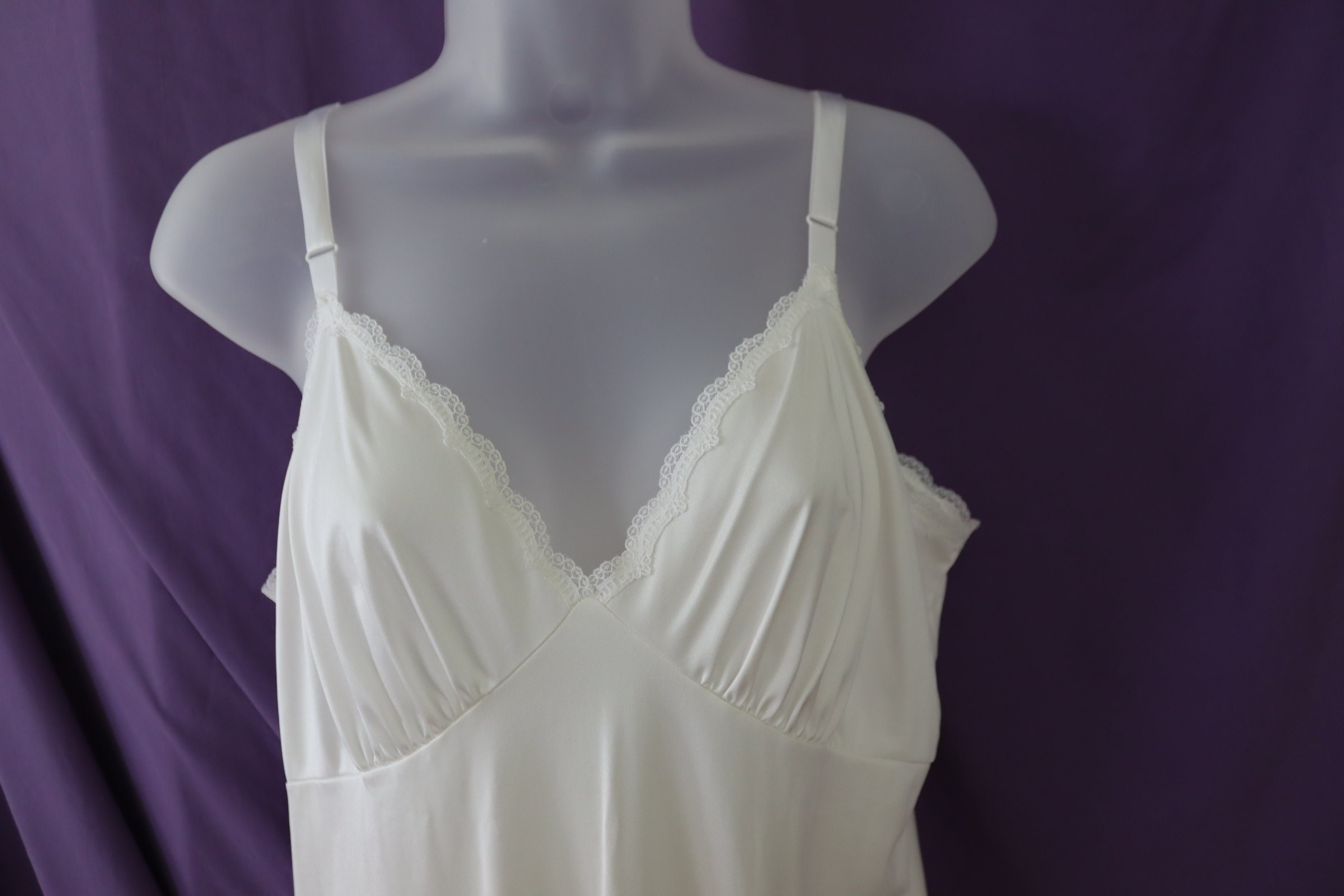 Vintage Ivory Slip With Lace Trim by Shadowline - Etsy