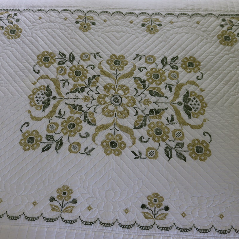 Embroidered Quilt - Etsy