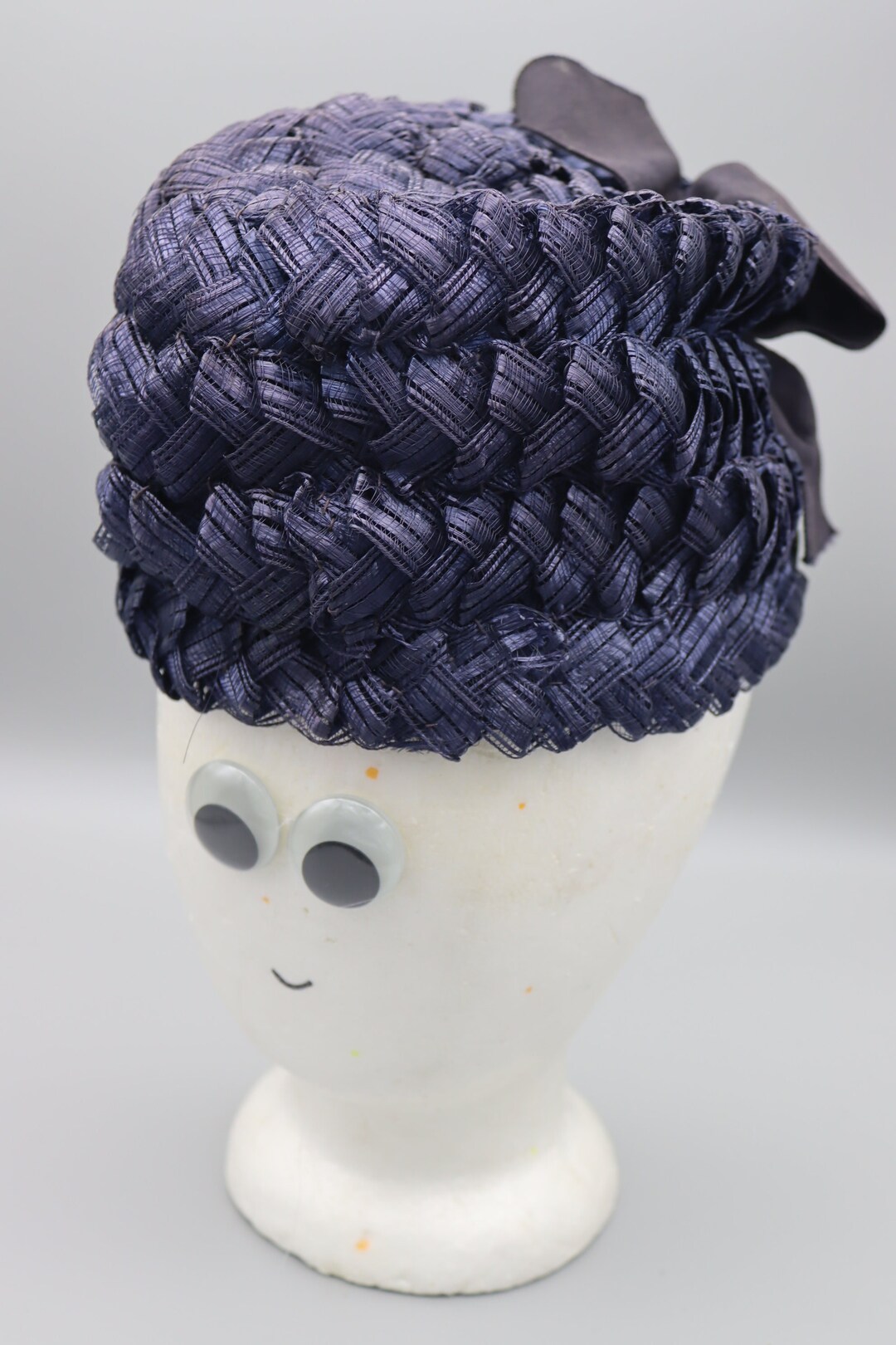 50s / 60s Navy Blue Pillbox Hat - Navy Blue Woven Raffia Round Hat for ...