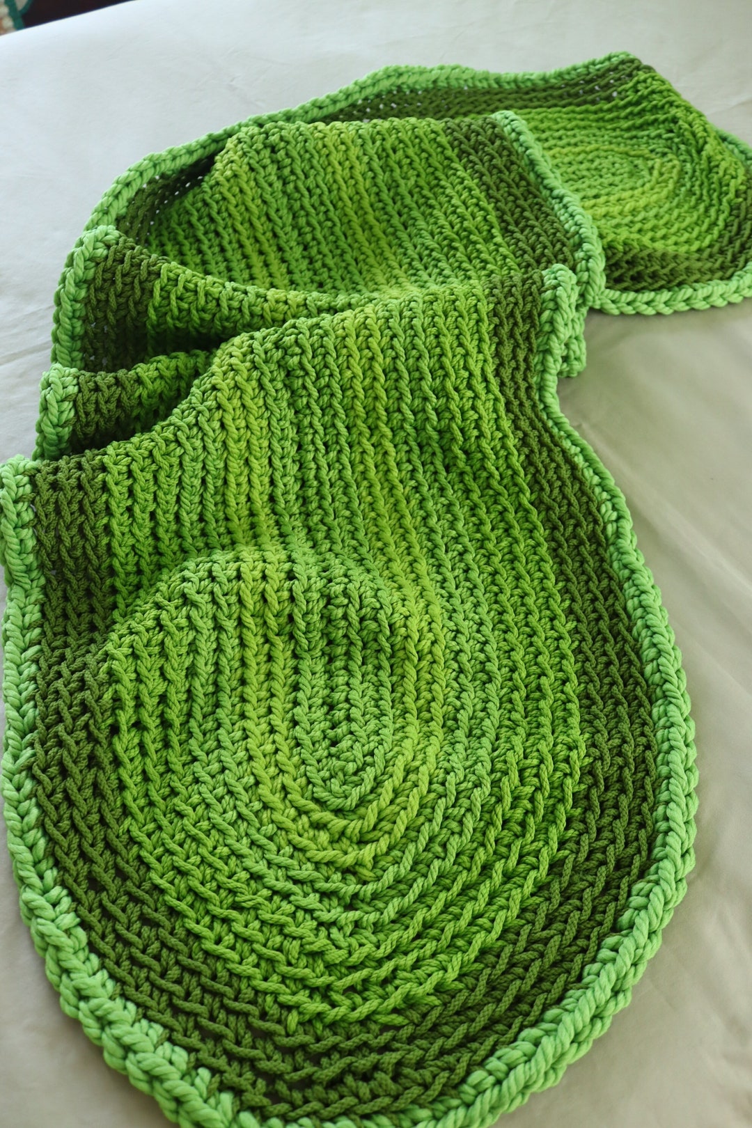 1970s Avocado Green Macrame Rug Vintage Macrame Runner Rug for Your 70s ...