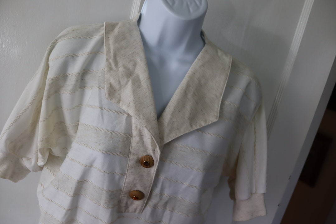 1980s Pullover Knit Top 80s Henley T-shirt in Ivory/tan With Dolman ...