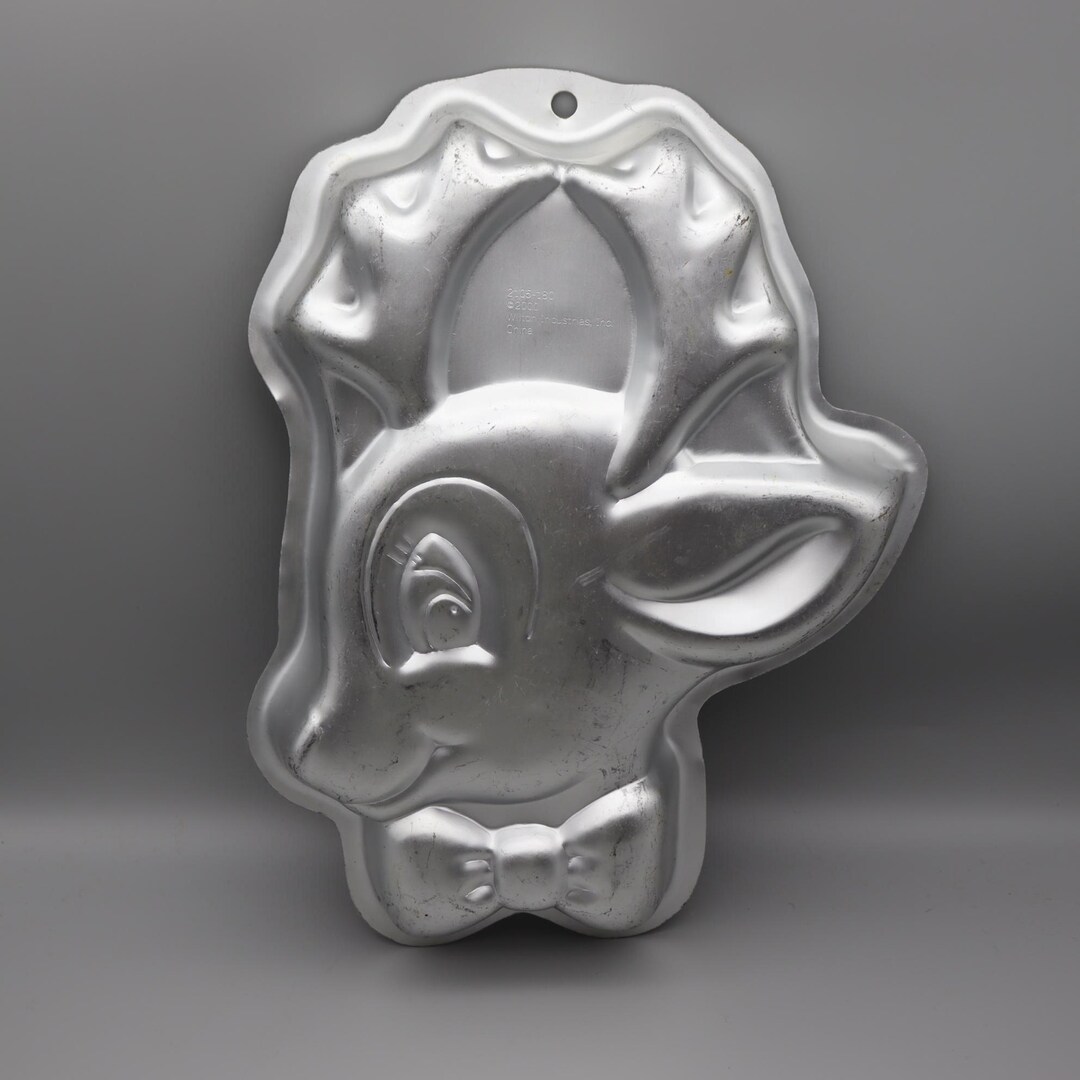 Vintage Christmas Reindeer Pan by Wilton - 80s Holiday Rudolph Red ...