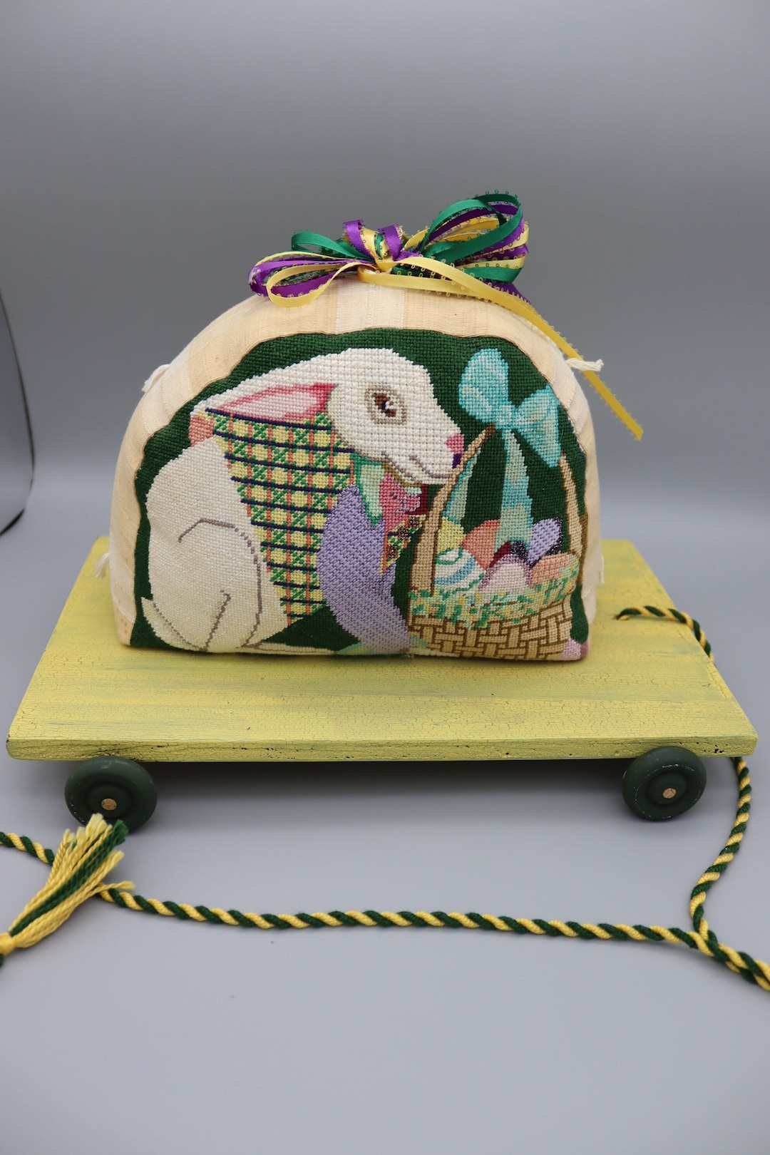 Cute Bunny Rabbit Needlepoint - Vintage Easter Bunny Needlepoint ...