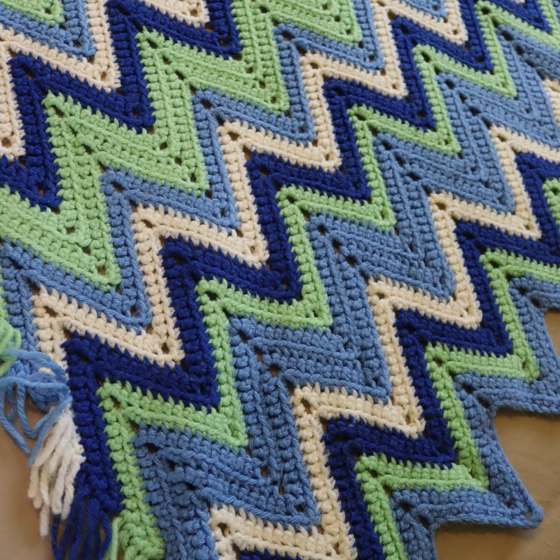 Blue Ripple Afghan - Etsy