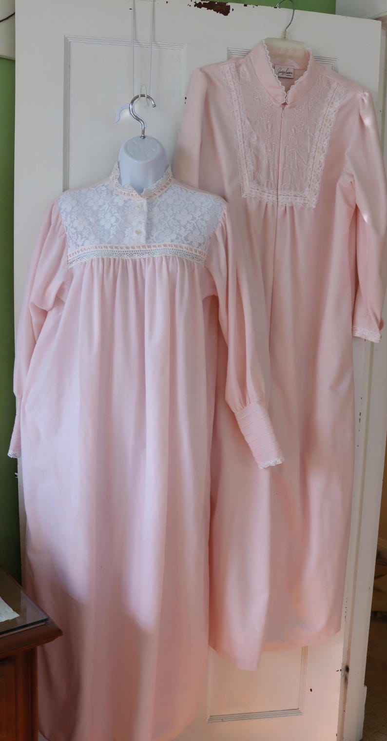 Vintage Pink Gown and Robe Set - Soft Pale Pink Robe and Gown Set ...