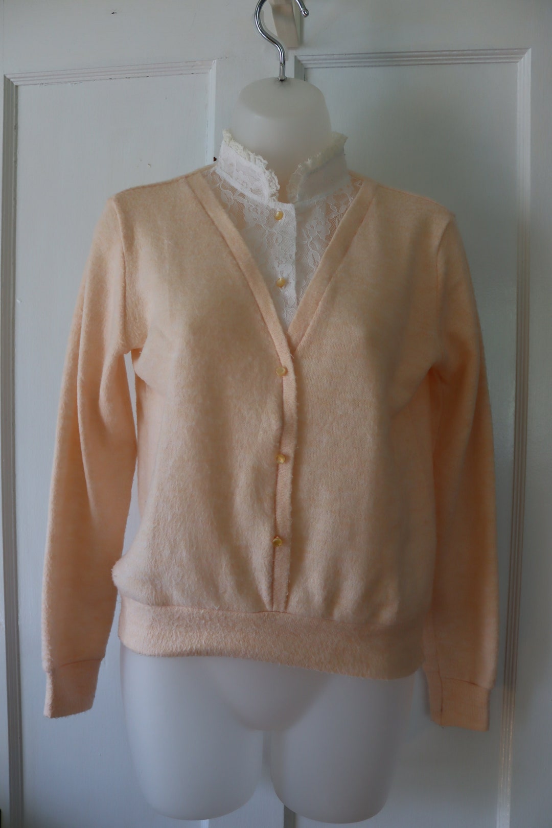 Vintage Light Pink Sweater With Lace Dickey Collar 70s Pretty Pink ...