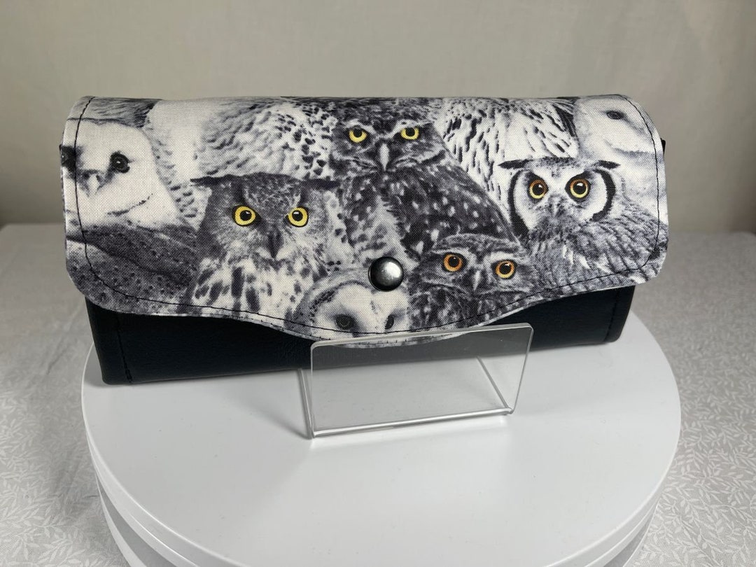 Wise Clutch Wallet - Etsy