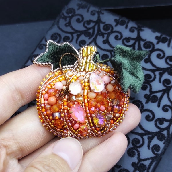 Halloween Brooch - Etsy