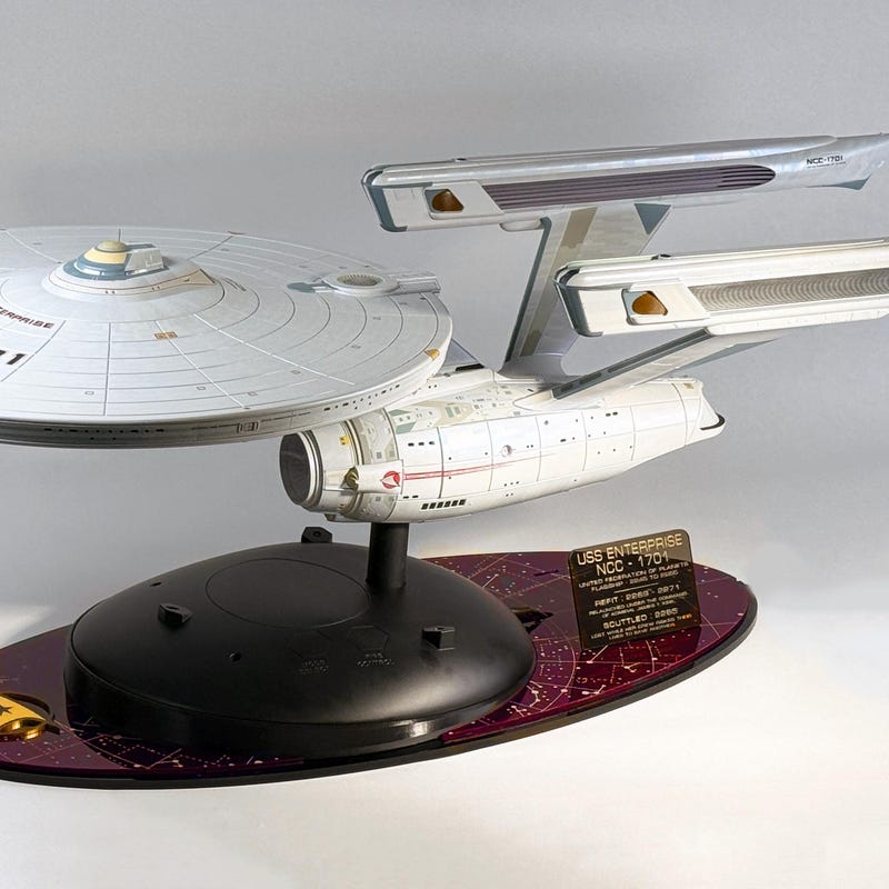 Enterprise Tomy - Etsy