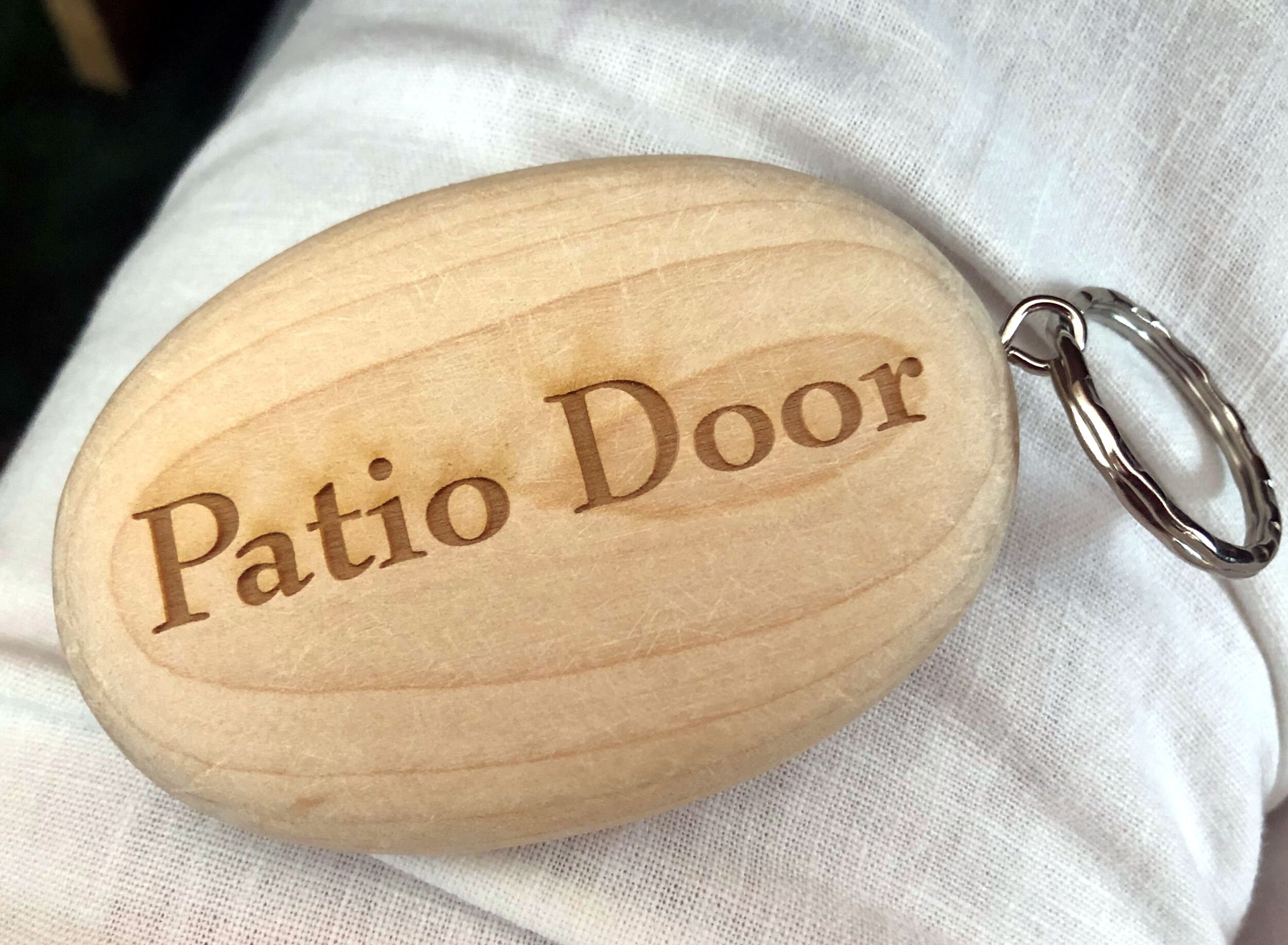 Personalised Wooden Pebble Key Fob. Customised Key Ring With Your ...