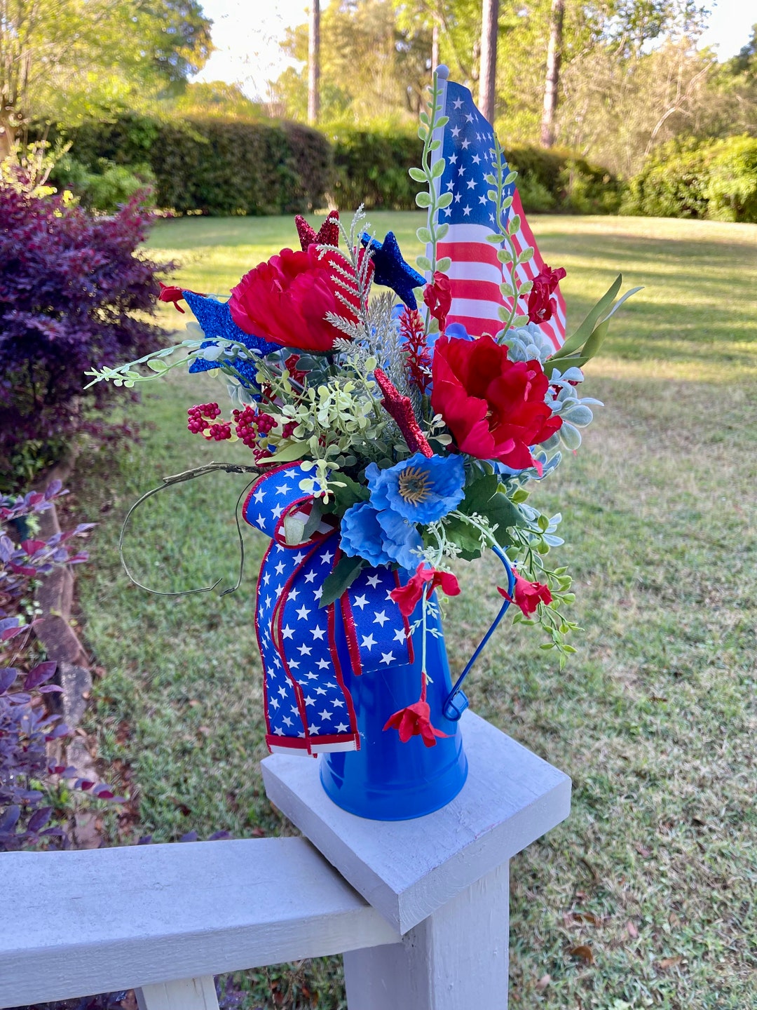 Patriotic Floral Arrangement | 4th of July Centerpiece | Red, White ...