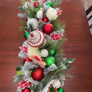 Red and Green Gingerbread Centerpiece Long Christmas - Etsy