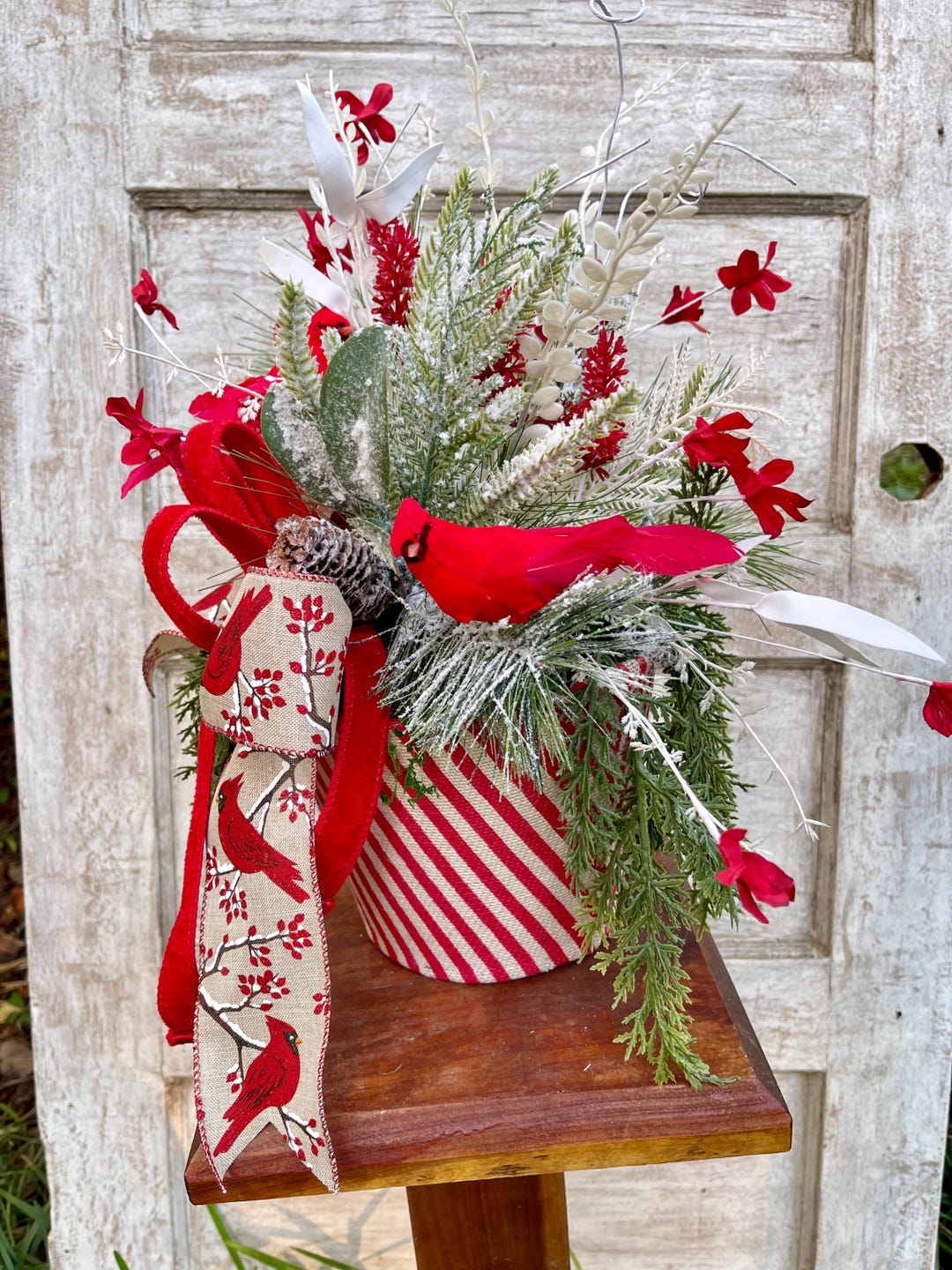 Cardinal Centerpiece, Cardinal Christmas Table Arrangement, Winter ...