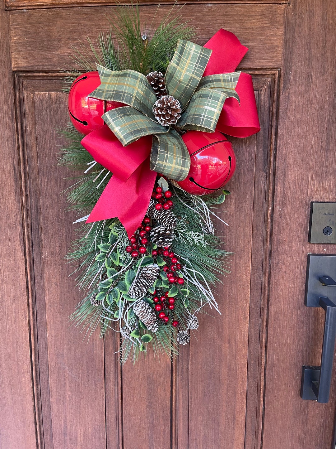 Red Metal Bell Christmas Swag, Traditional Bell Christmas Wreath ...