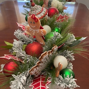 Red and Green Gingerbread Centerpiece Long Christmas - Etsy