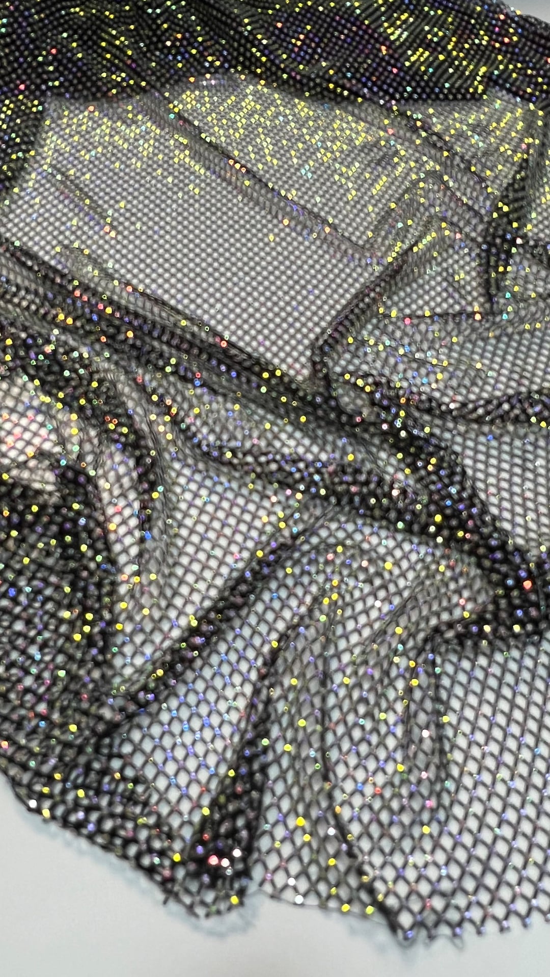 Exklusive italienische schillernde Strass-Stoffe auf schwarzem 4-Wege ...