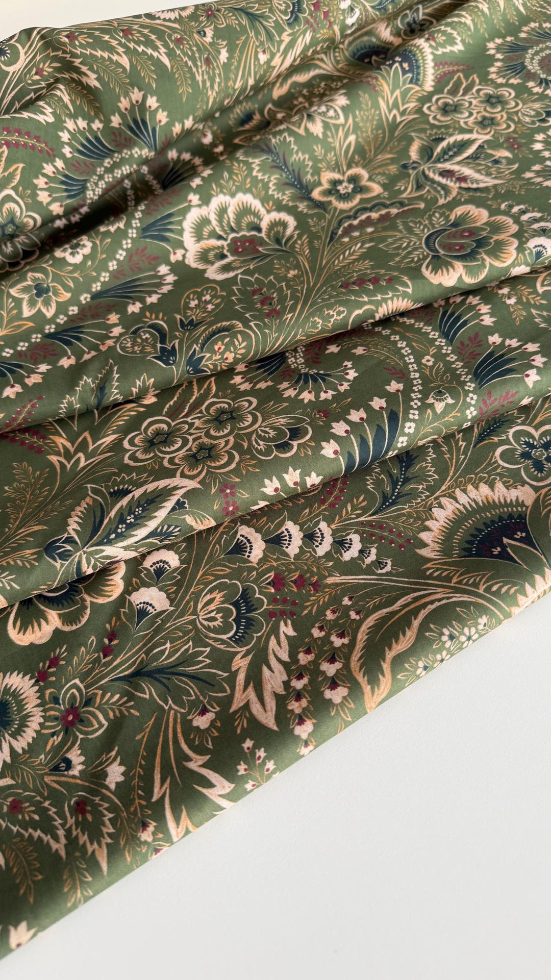 Exclusive, High-quality Cotton-soft Fabric, Famous Designer Style ...