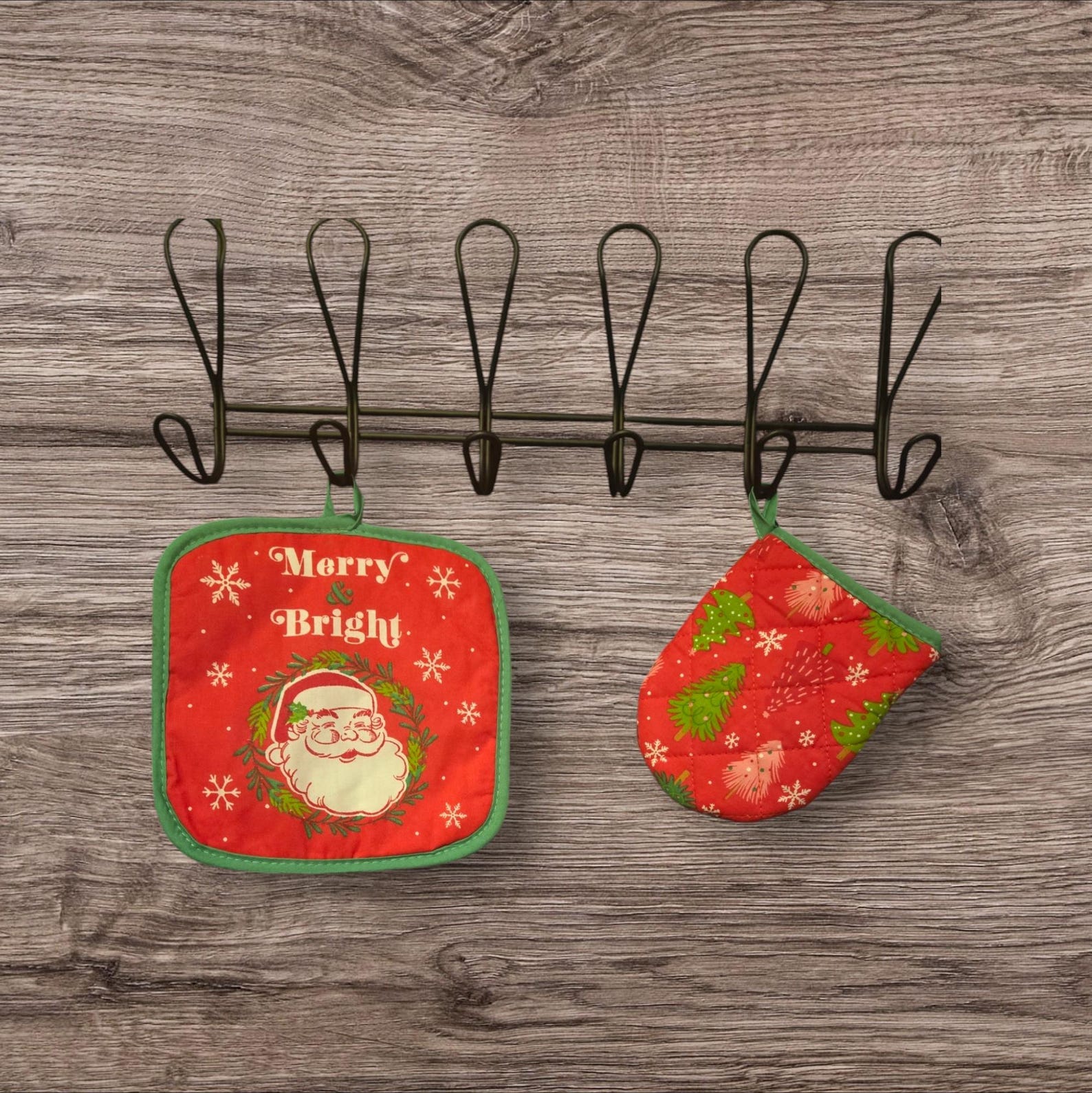 Santa Clause Gift Set - Kitchen Towel Scarf, Kitchen Towel, Neck Towel ...