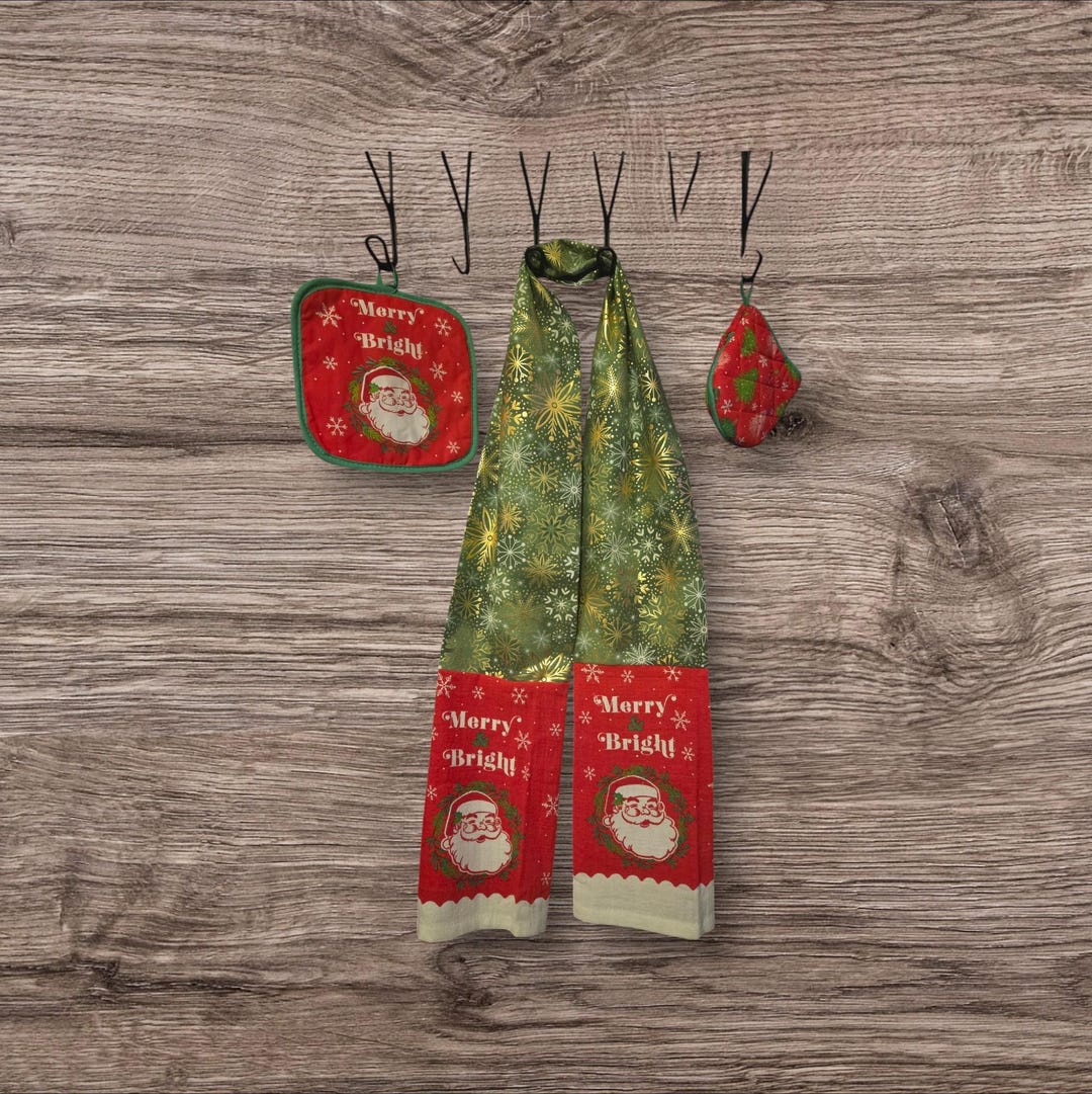 Santa Clause Gift Set - Kitchen Towel Scarf, Kitchen Towel, Neck Towel ...