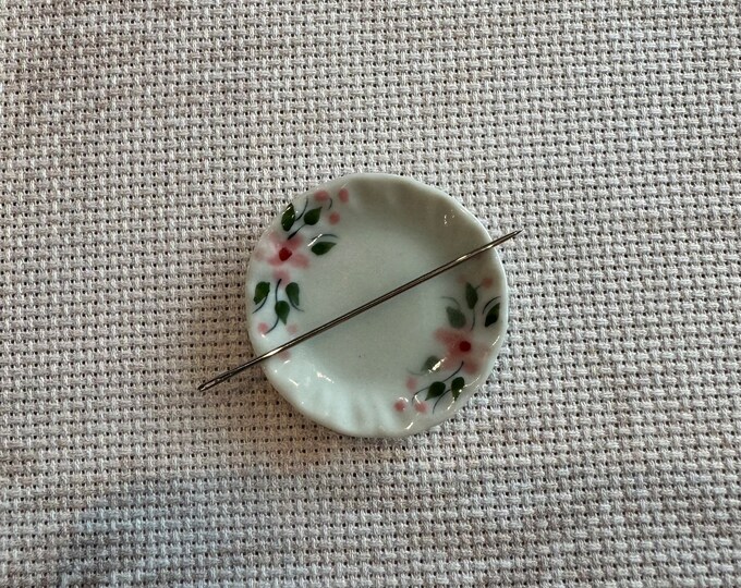 Plate Needleminder, Porcelain Needleminder, Cute Needle Minder ...