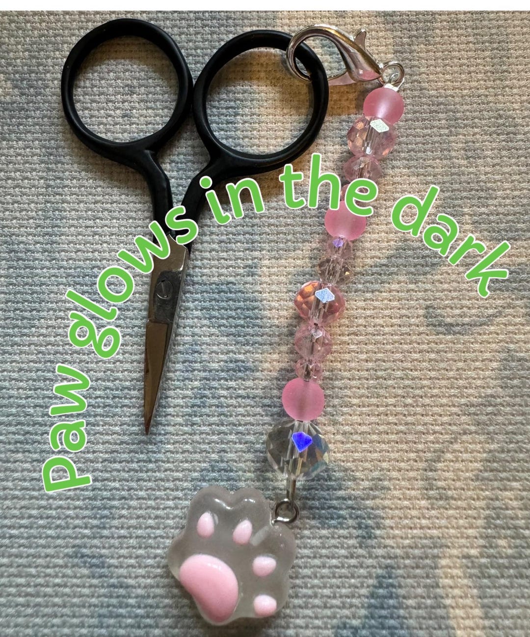 Cat Paw Scissor Fob, Scissors Keep, Glow in the Dark Scissors Fob ...
