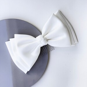 White Hair Bow, Wedding Hair Clip for Bride, Wedding Bow, Satin White ...