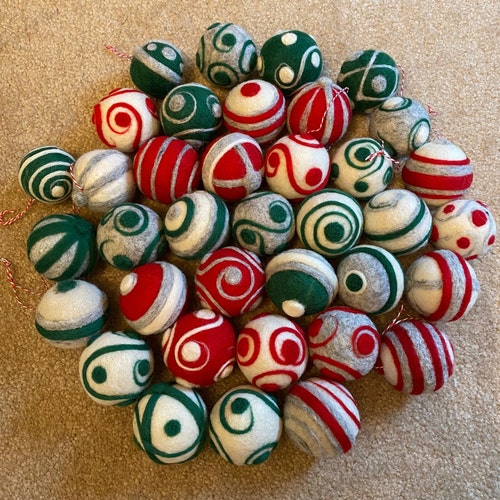 Needle Felted Christmas Balls - Etsy