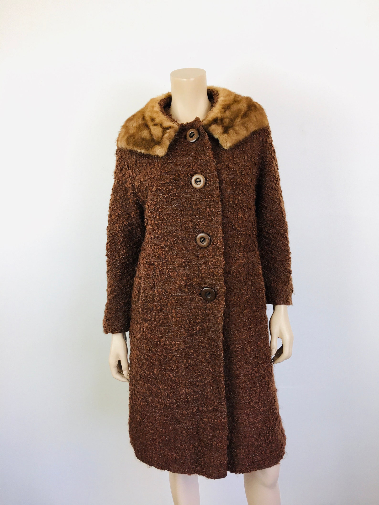 Vintage 1960s CHUNKY BROWN Wool & Mink FUR Collar Button Front Coat - Etsy