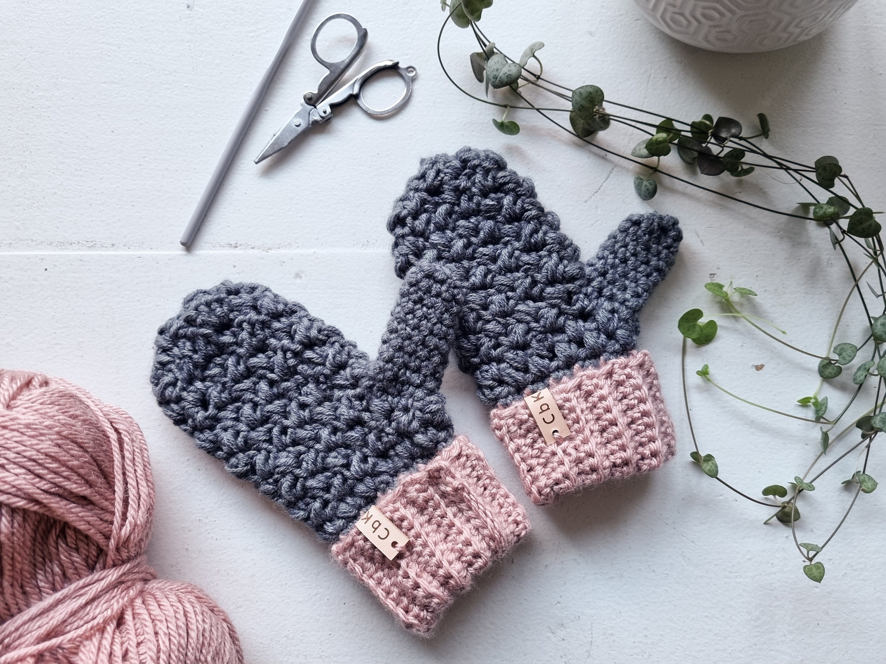 DIGITAL PATTERN / Instant Download / Crochet Mittens / Kids Mitten ...