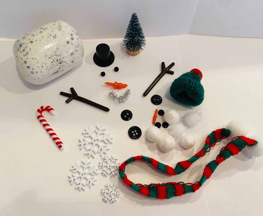 FREE SHIPPING Homemade Playdoh Sensory Kit Build a Snowman - Etsy