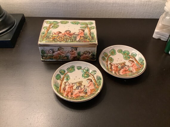 Vintage Capodimonte Dresser Trinket Box With 2 Trinket Dishes - Etsy