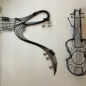 Vintage Musical Metal Art Decor, Musical Score Decor, Vintage Violin ...