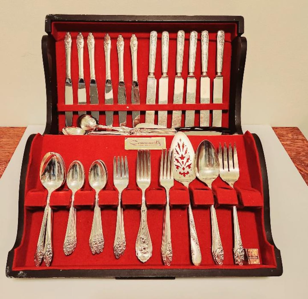 Vintage Community by Oneida Evening Star Pattern Silver Plated Flatware ...