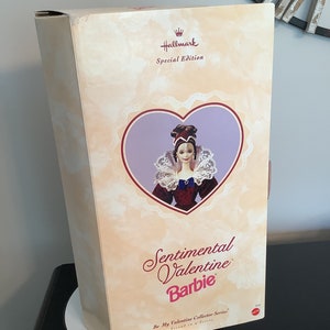 Vintage SENTIMENTAL Valentine BARBIE, Hallmark Special Edition, 16536 ...