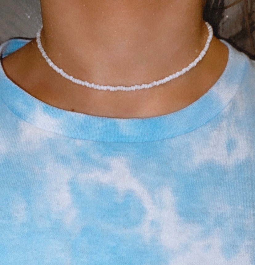 White seed bead VSCO choker necklace | Etsy
