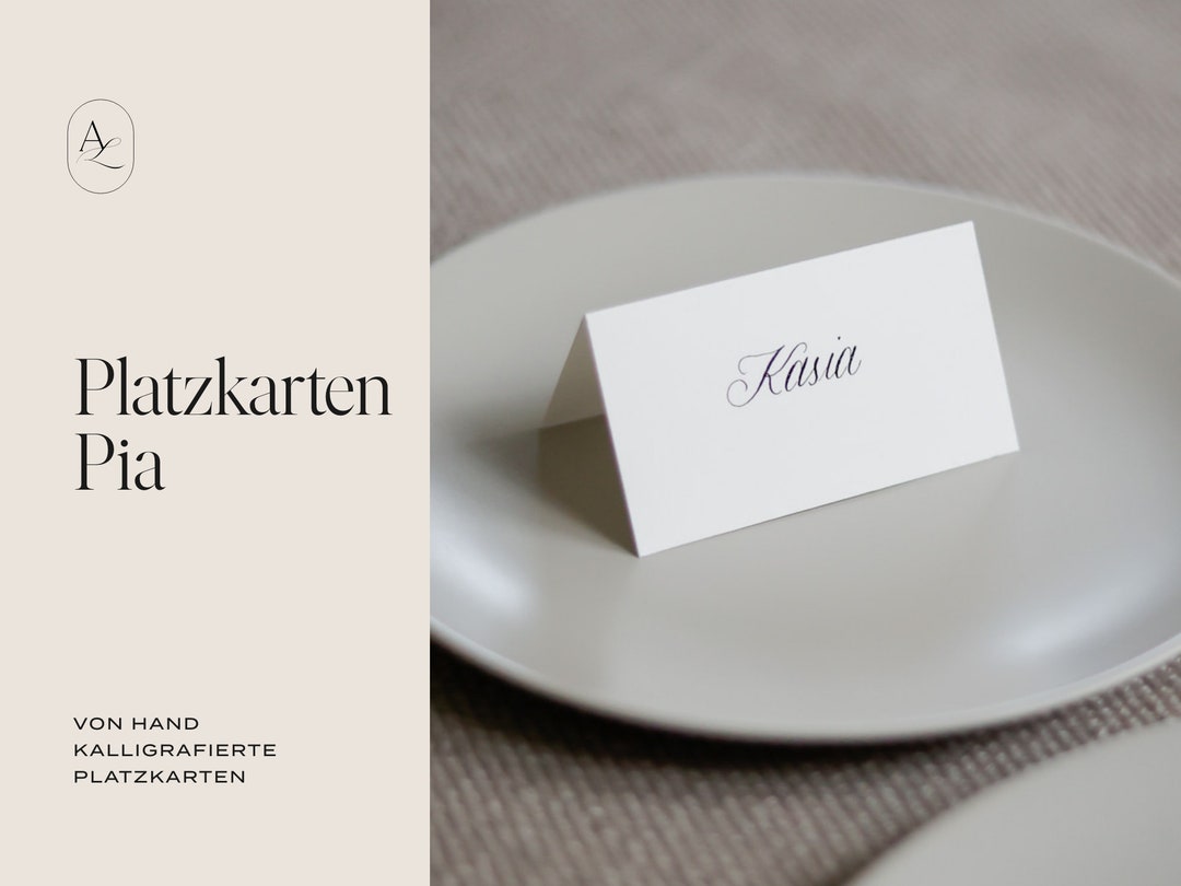 Name Plate 'pia' Folded for Wedding | Stand, Place Cards, Table Cards ...