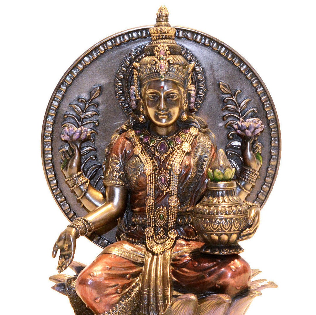 Goddess Lakshmi Statue, Goddess Laxmi Statue, Sitting Lakshmi. Hindu ...