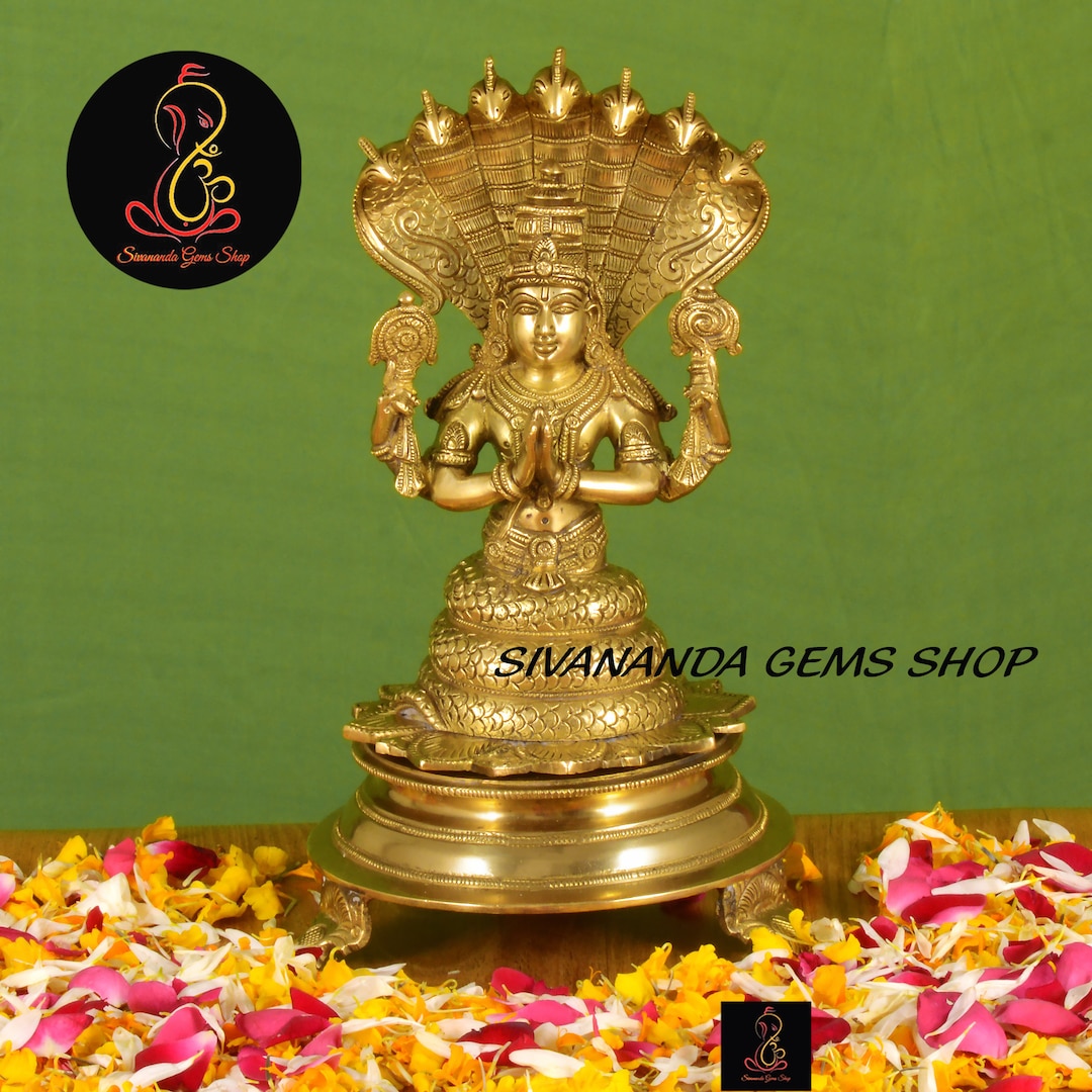 Brass Patanjali Statue, 21 Cm Golden Finish Brass Patanjali Yoga God ...