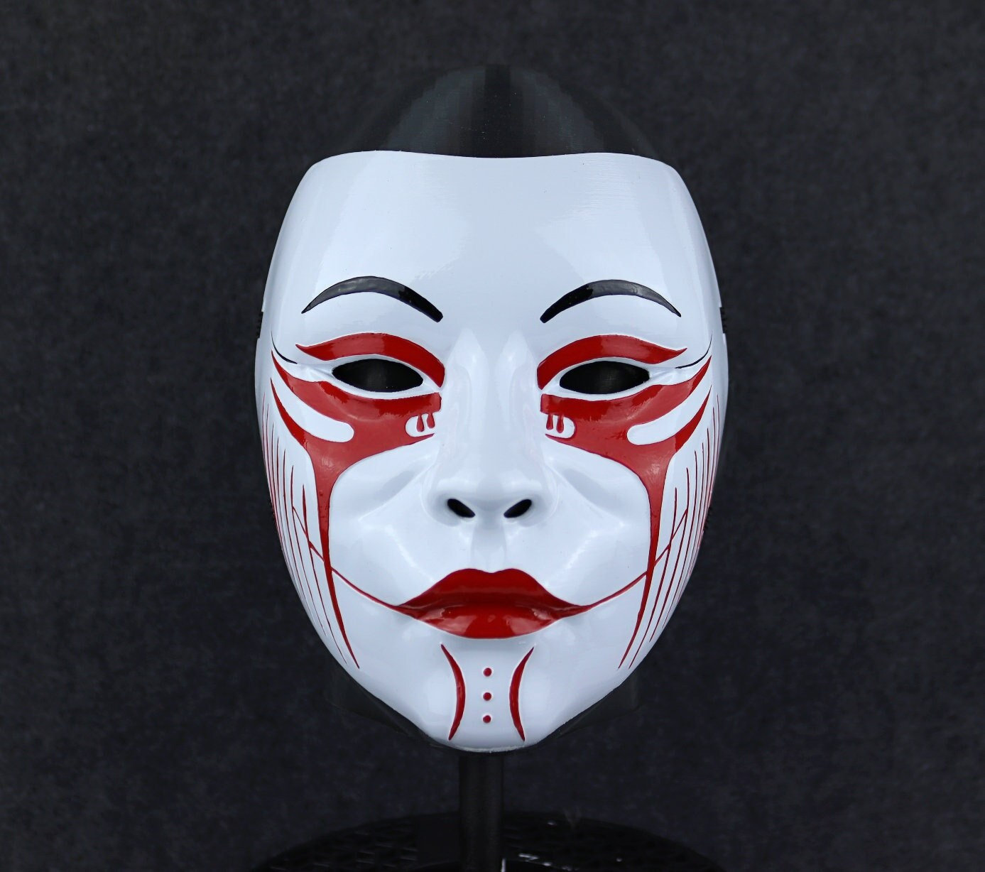 Traditional Japanese Woman Mask