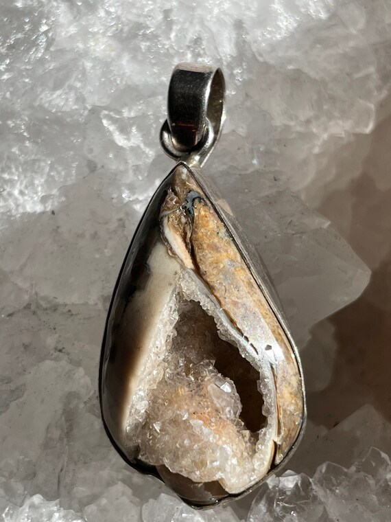 RARE Quartz Fossil Shell Pendant, Natural Fossil with… - Gem