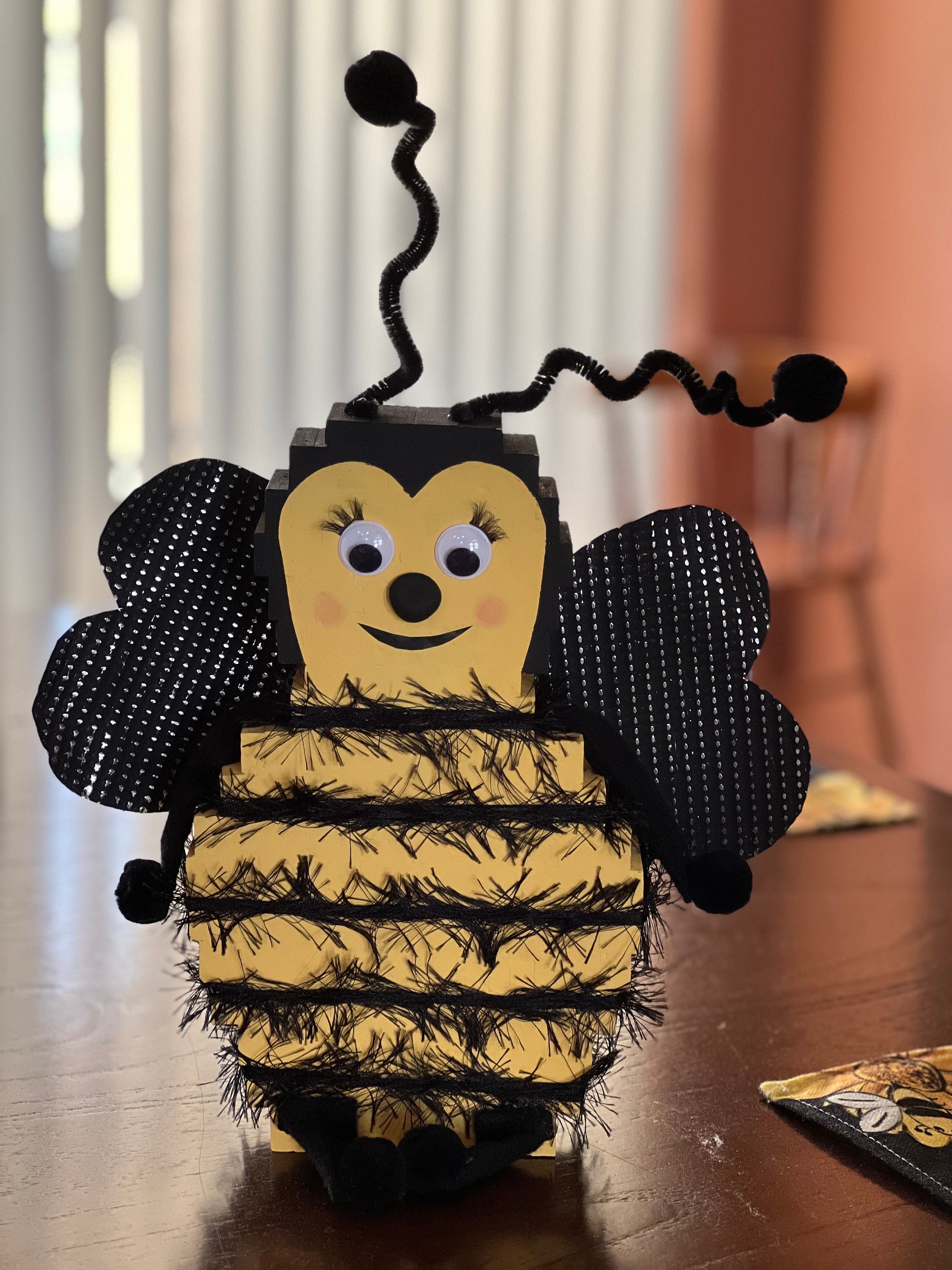 Homemade Wood Craft Bee Made Out of Jenga Blocks - Etsy