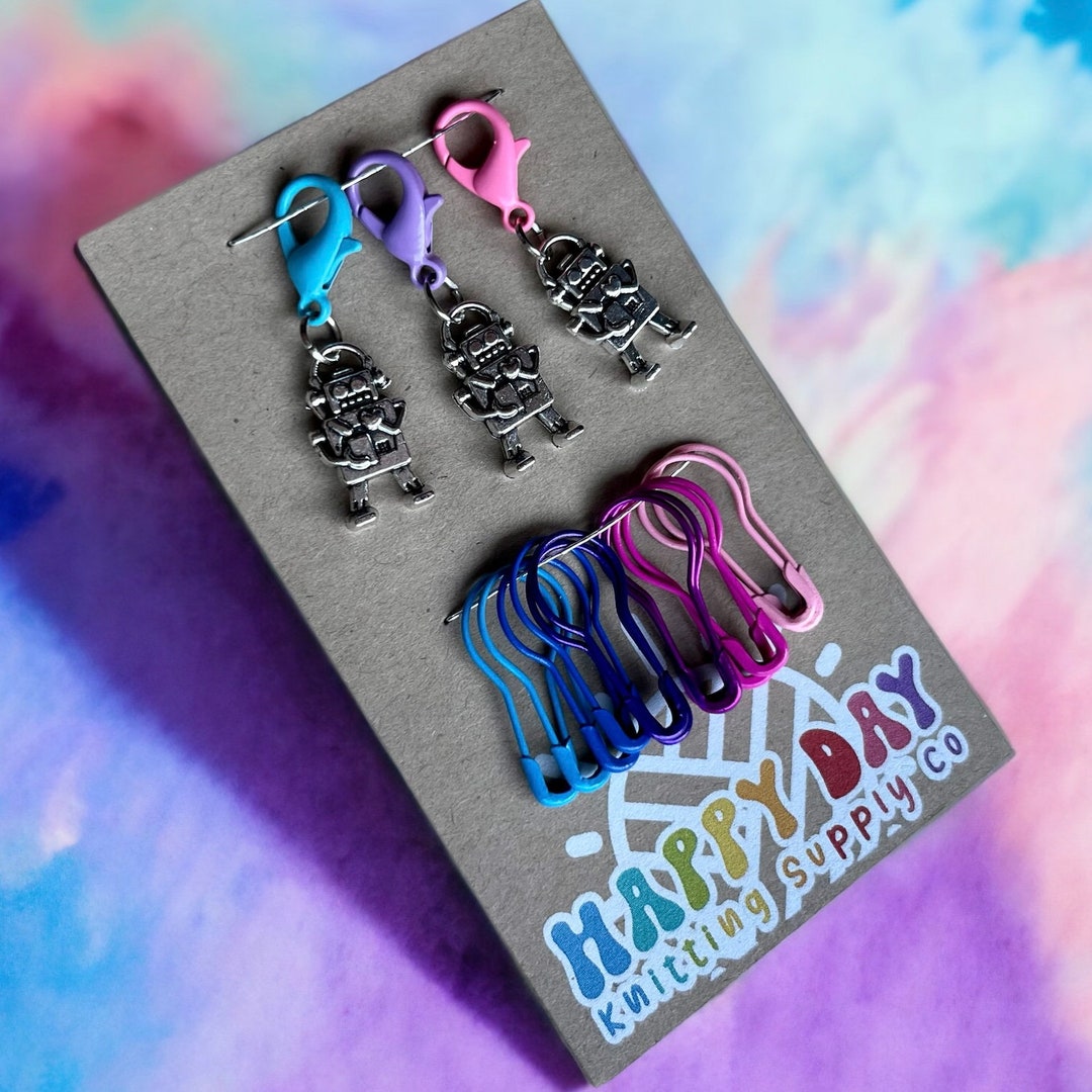 ROBOT TRIO Stitch Markers / Progress Keepers W Clasps + Additional Bulb ...