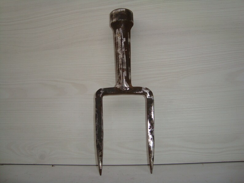 Vintage Primitive Tool,antique Anvil, Hair Sharpening Tool, Primitive ...